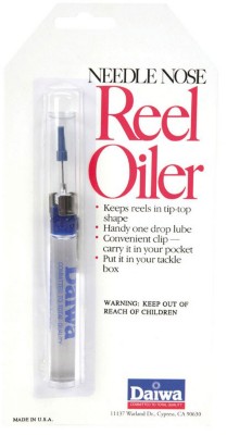 Daiwa Needle Nose Reel Oiler | SCHEELS.com