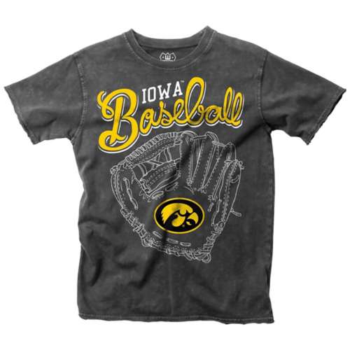 Wes and Willy Kids' Iowa Hawkeyes Gehrig T-Shirt | SCHEELS.com