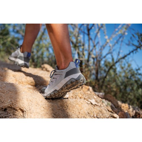 Women's Columbia Strata Trail Low Hiking Shoes
