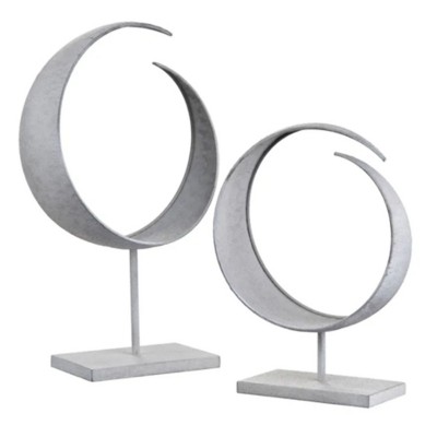 Crestview Collection Kenna Statues