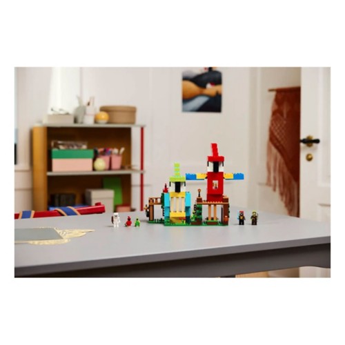 LEGO Minecraft The Parrot Houses 21282 Building Set