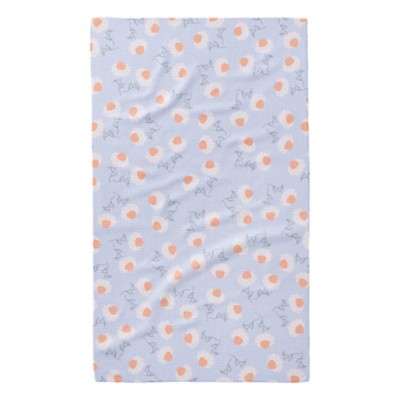 GEOMETRY Daisy Duets Tea Towel | SCHEELS.com
