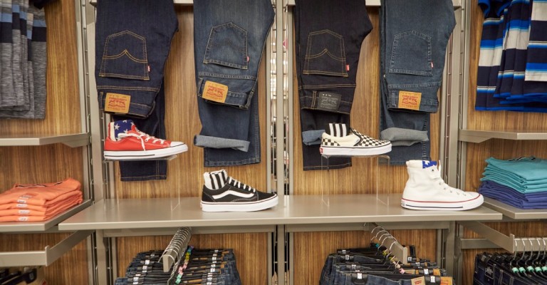 Clothing Shops at Appleton SCHEELS